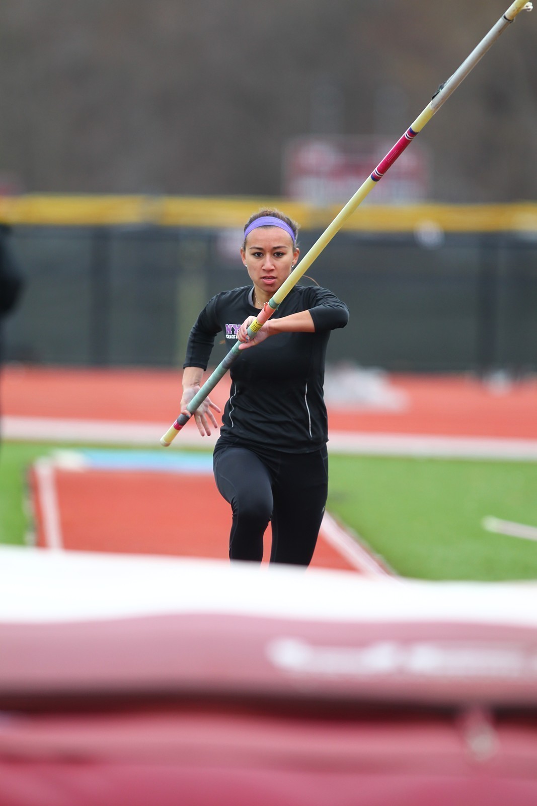 Samantha Lozada - 2014 - Women's Track & Field - NYU Athletics