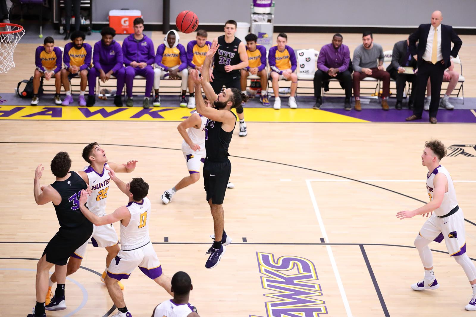 Men's Basketball Barely Beaten By Bears - NYU Athletics