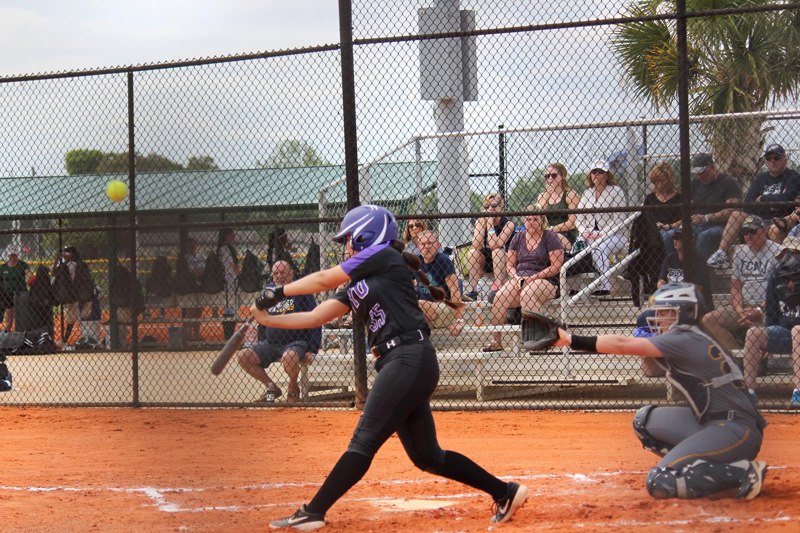 Lauren Kong - 2022 - Softball - NYU Athletics