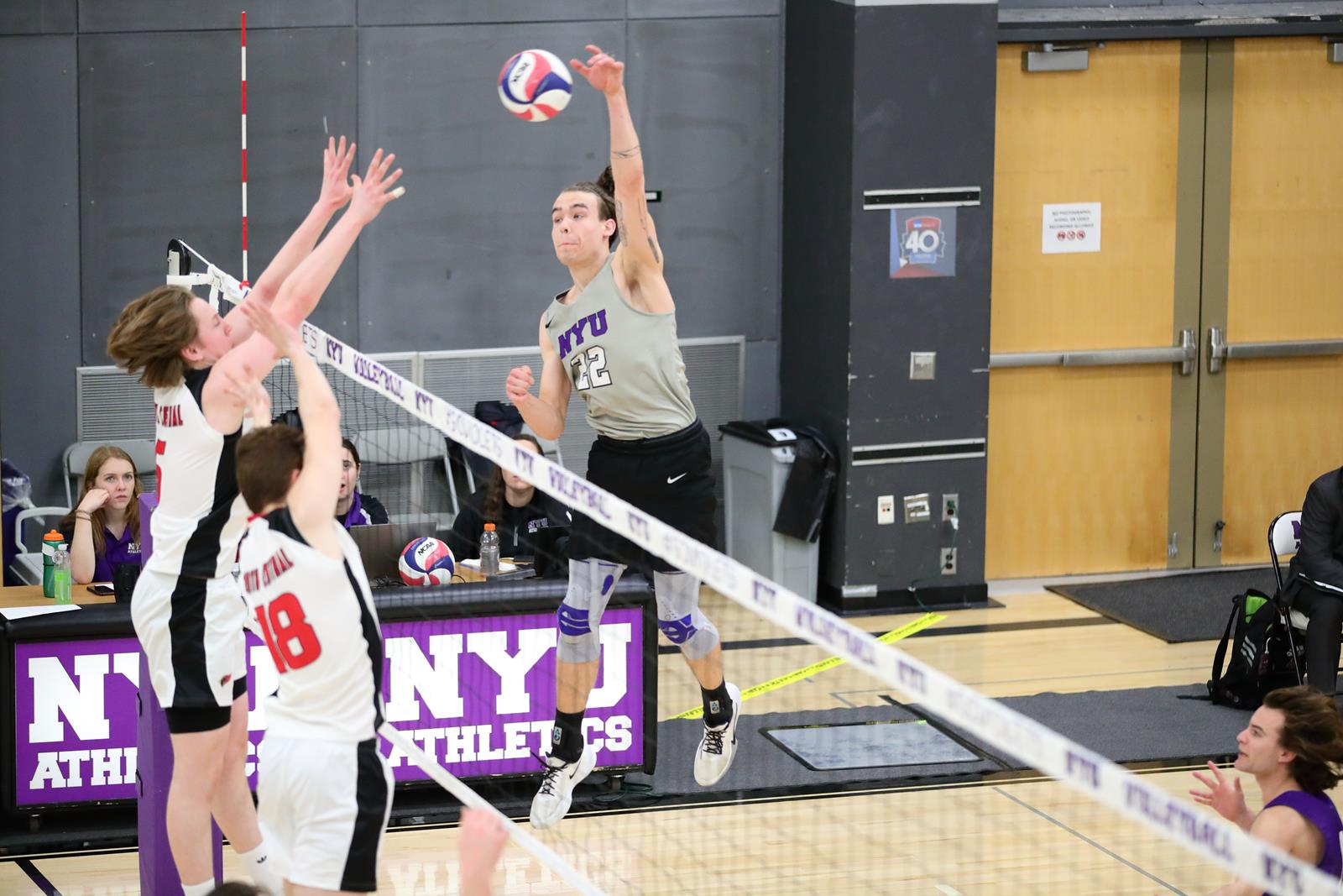 Evan Lindley - 2020 - Men's Volleyball - NYU Athletics