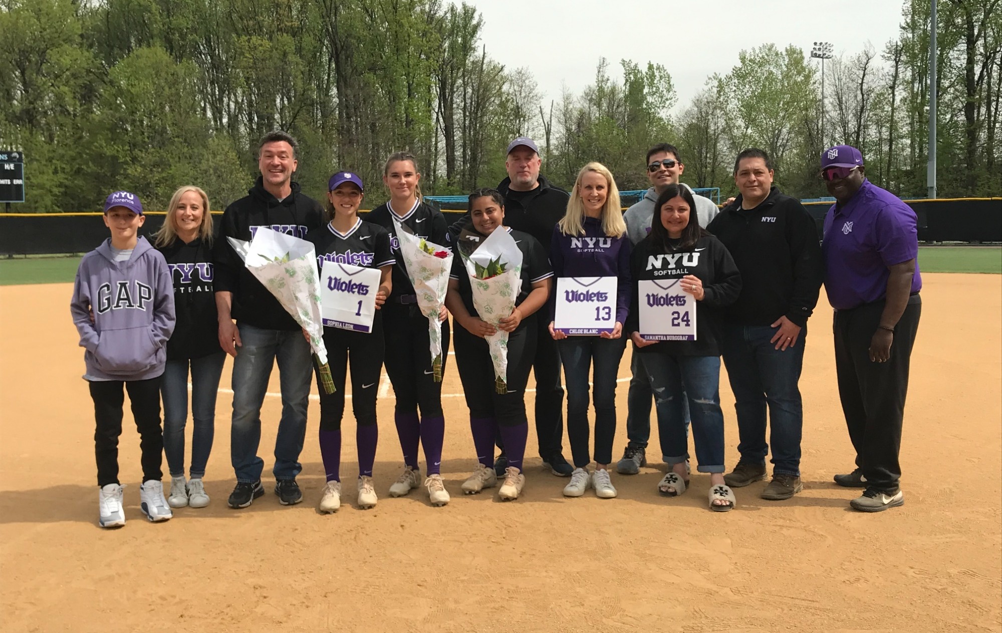 Senior Day Softball Sweep - NYU Athletics