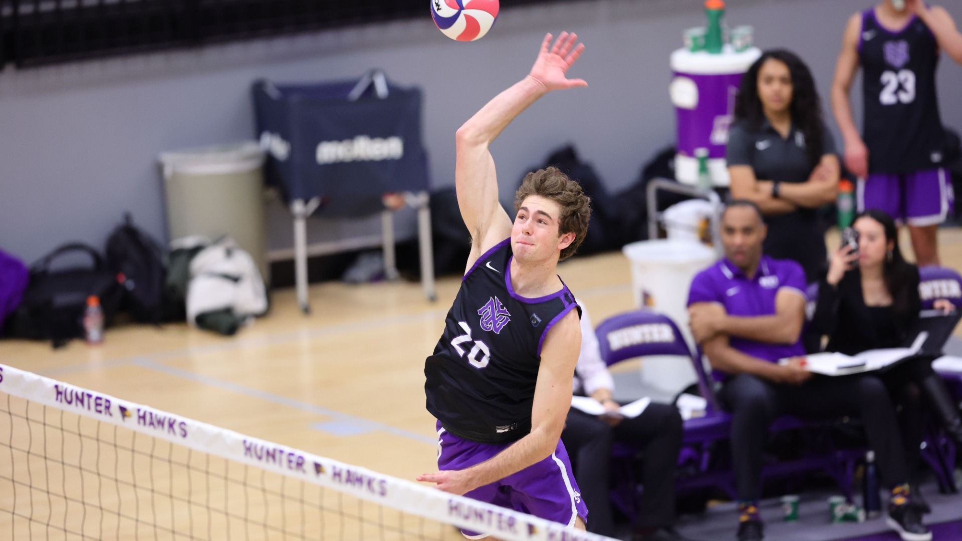 Men's Volleyball Advances to UVC Championship Final - NYU Athletics