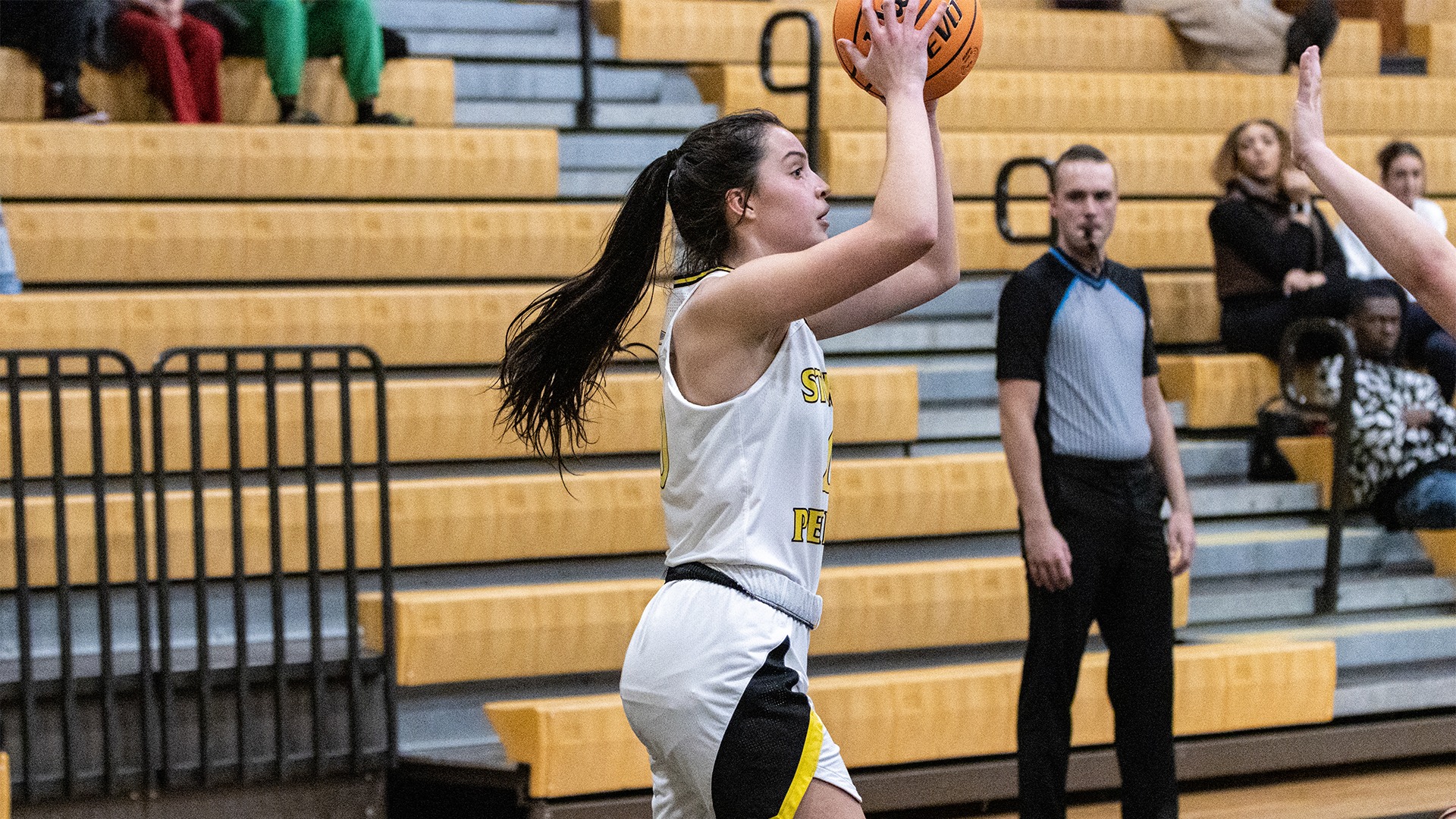 Women’s basketball adds to home win streak - Oglethorpe University