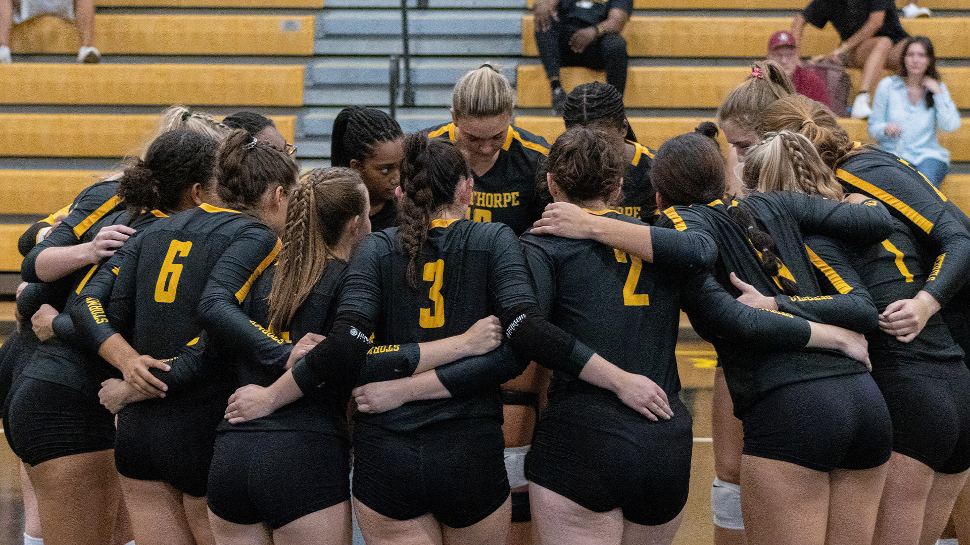 Volleyball rolls Millsaps 3-0 - Oglethorpe University