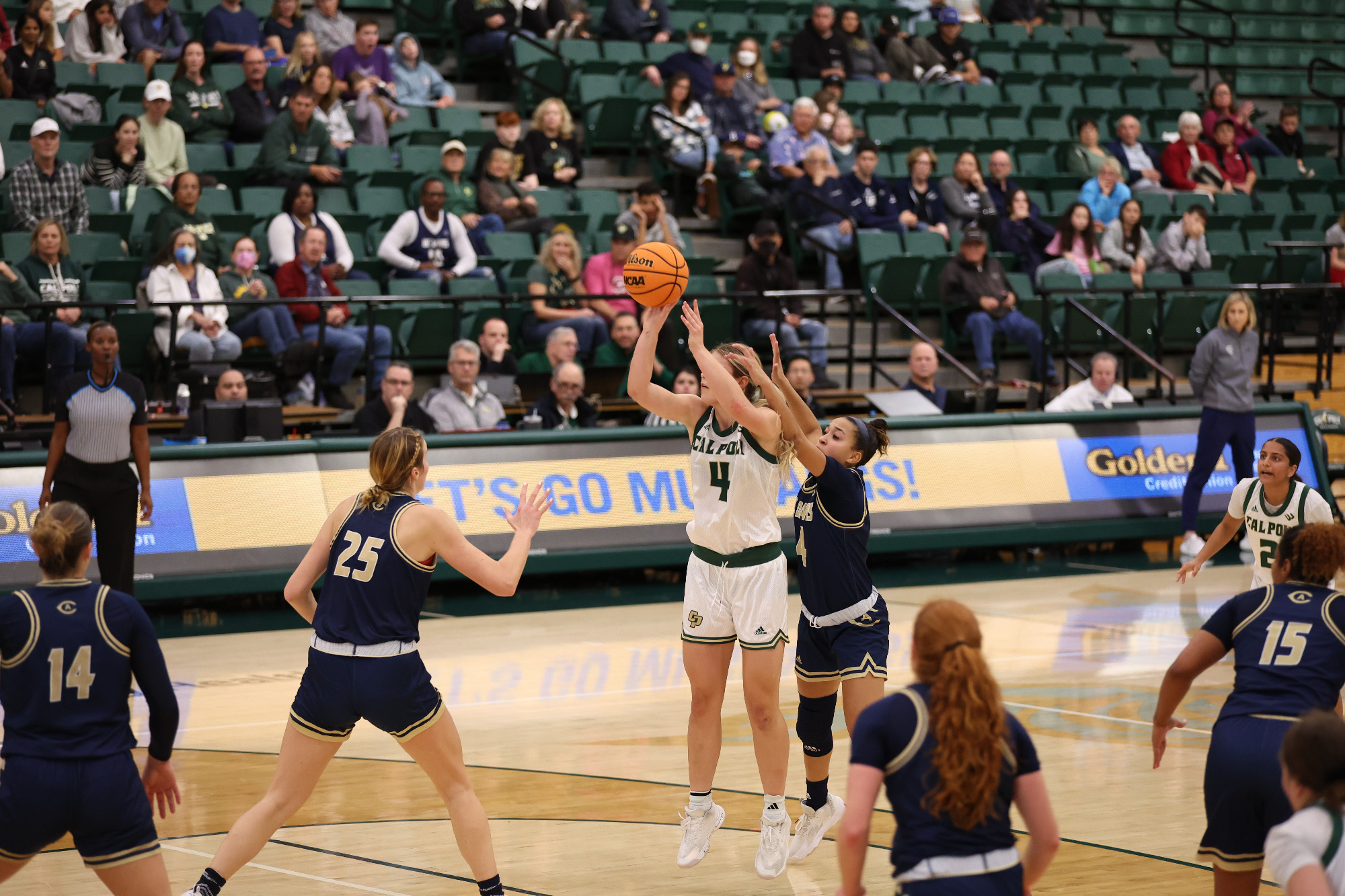 Mustangs Knock Off UC Davis 57-54 to Start 2-0 in Big West Play - Cal Poly