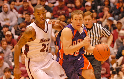 Jason Holsinger - Men's Basketball - University of Evansville Athletics