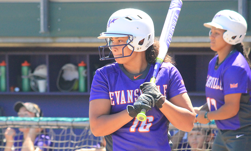 Deja Shelton - Softball - University of Evansville Athletics