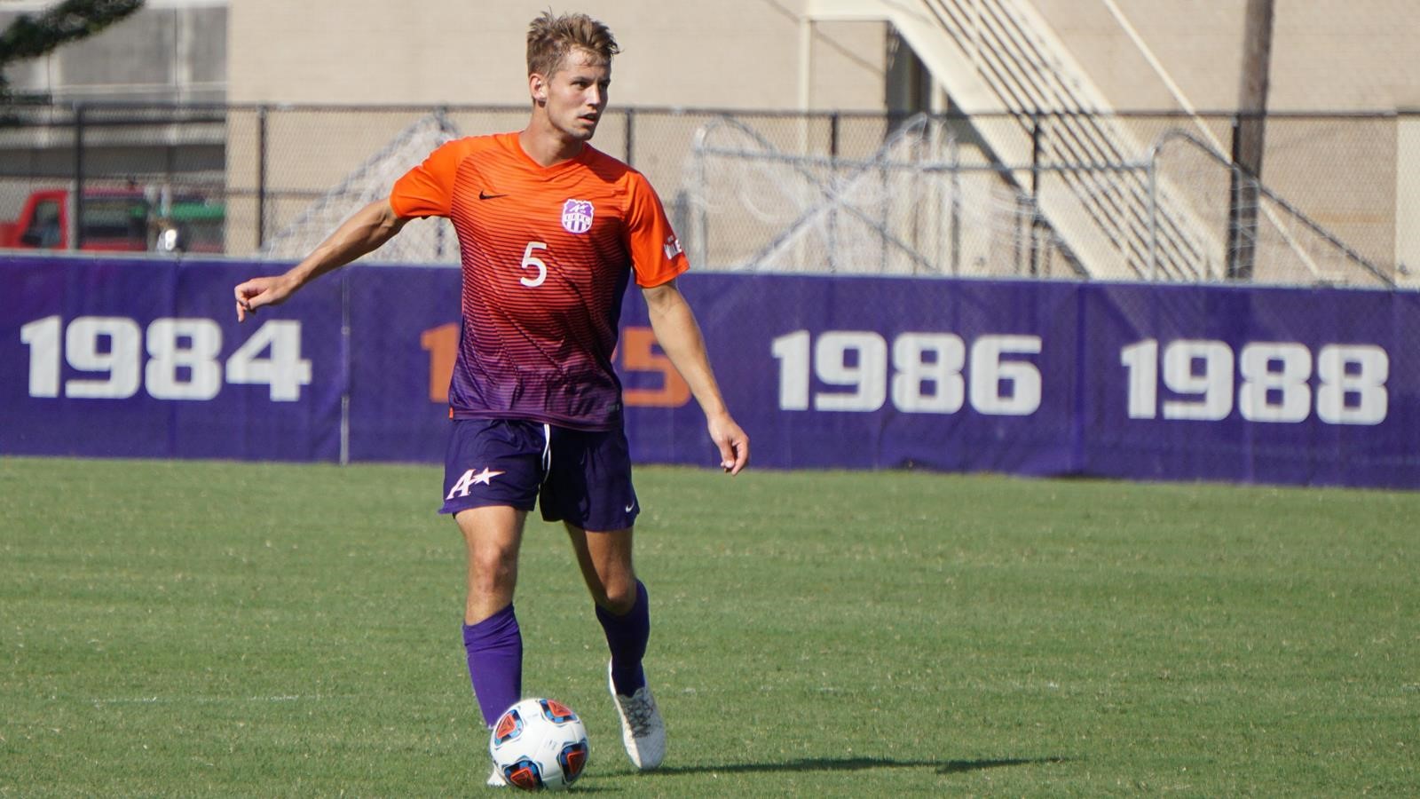Trevor Baum - Men's Soccer - University of Evansville Athletics