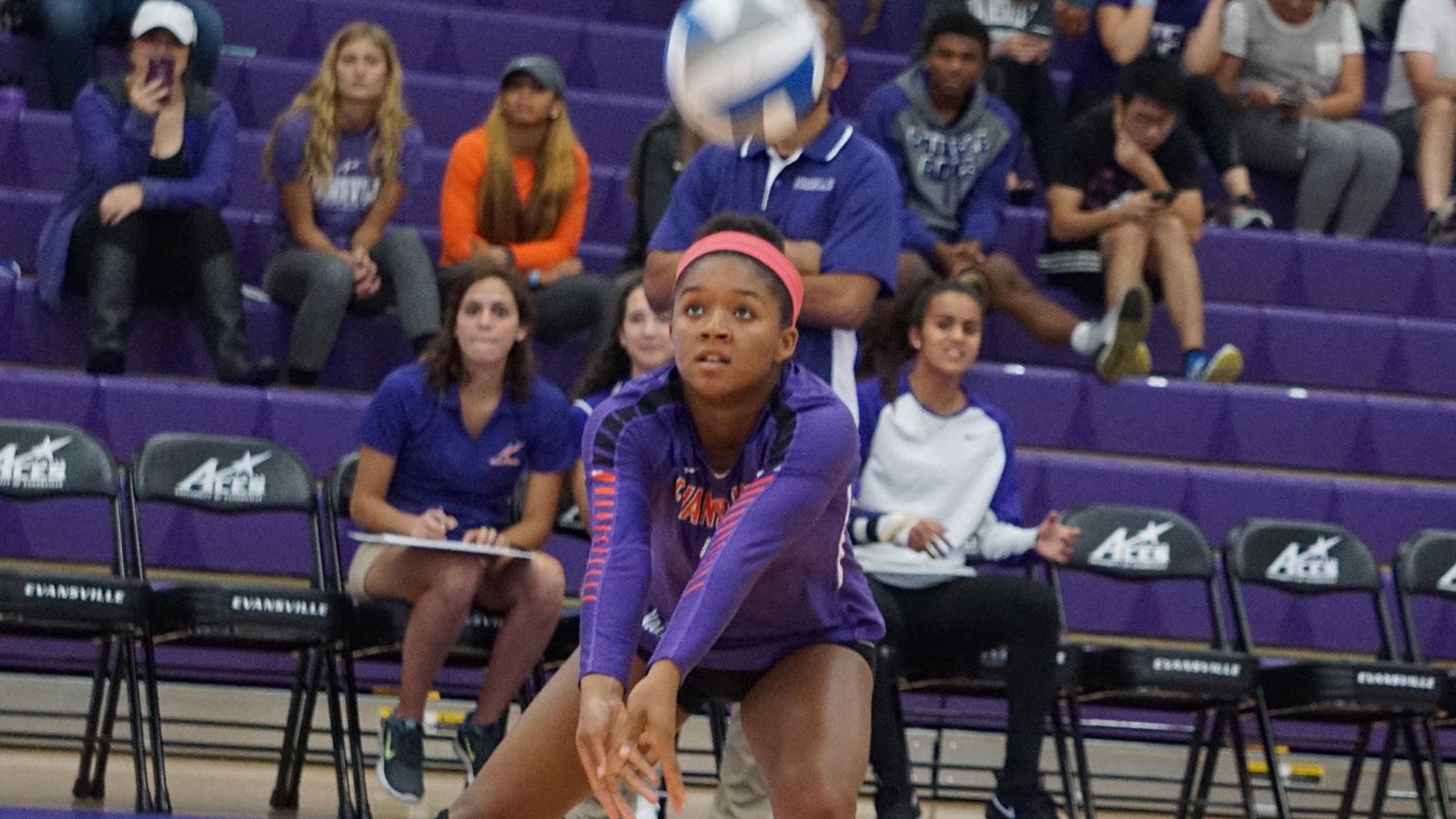 Elena Redmond - Volleyball - University of Evansville Athletics