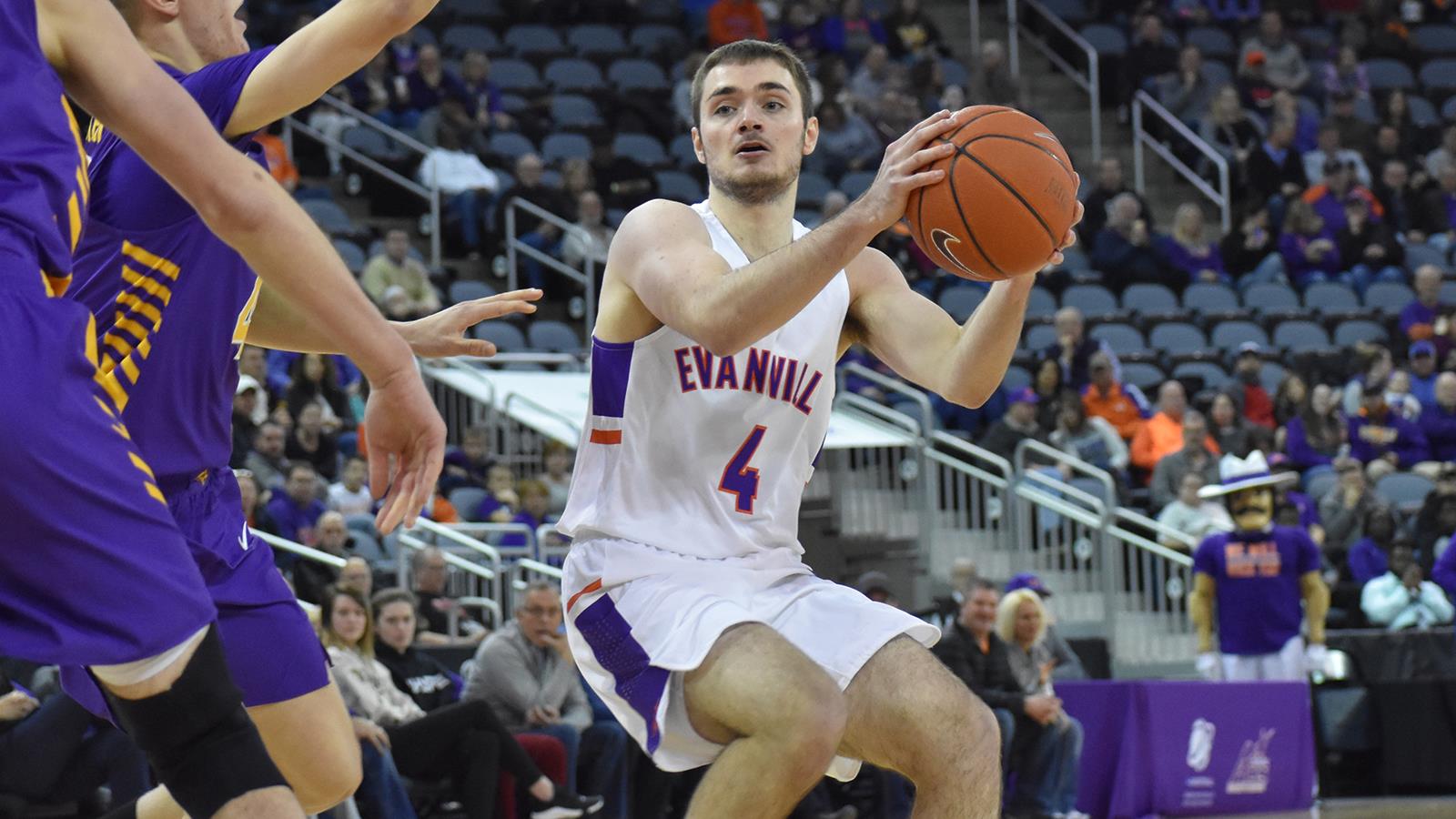 Devan Straub - Men's Basketball - University of Evansville Athletics