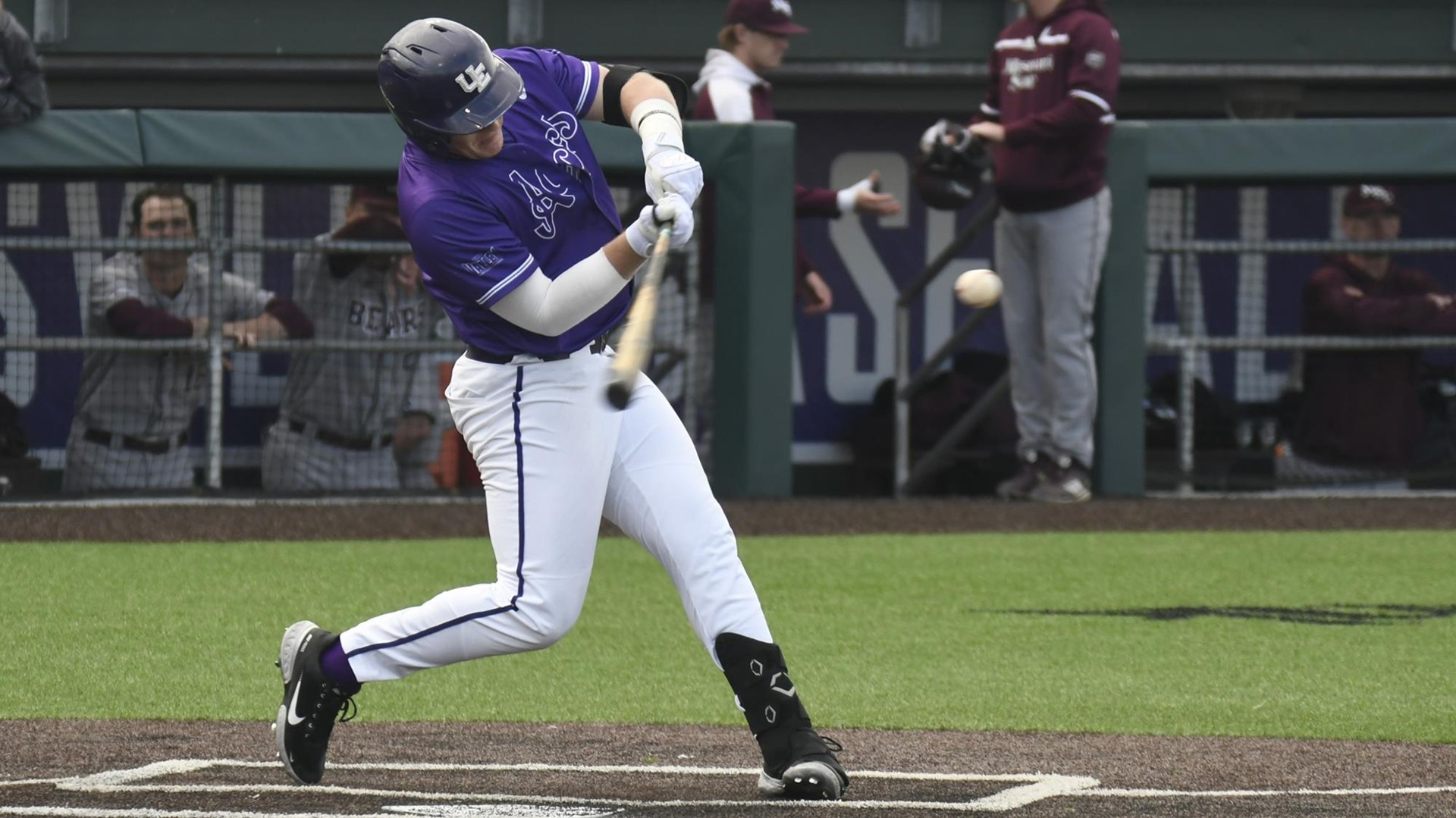 Craig continues hot weekend as Aces fall in series finale - University ...