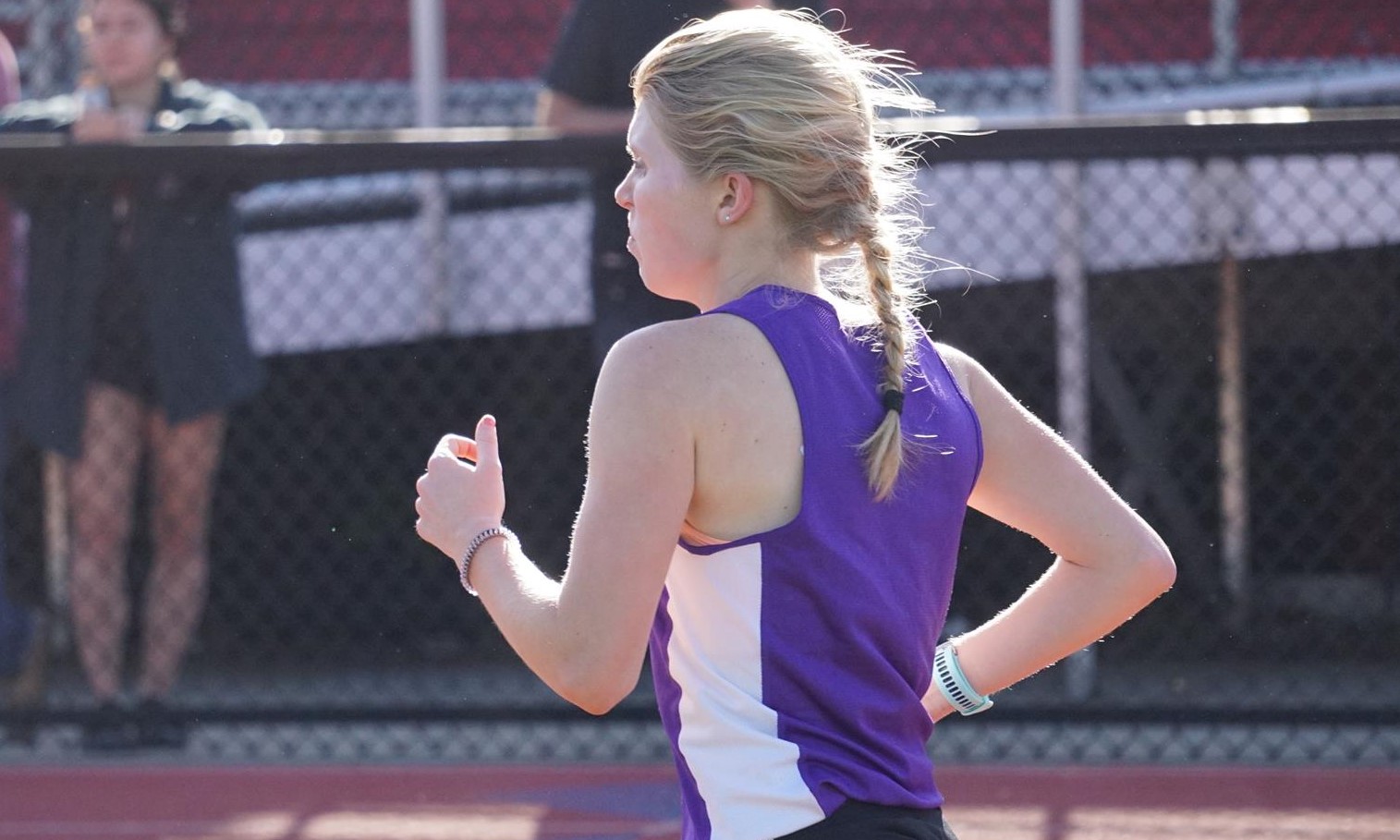 Anna Lowry - Track and Field - University of Evansville Athletics