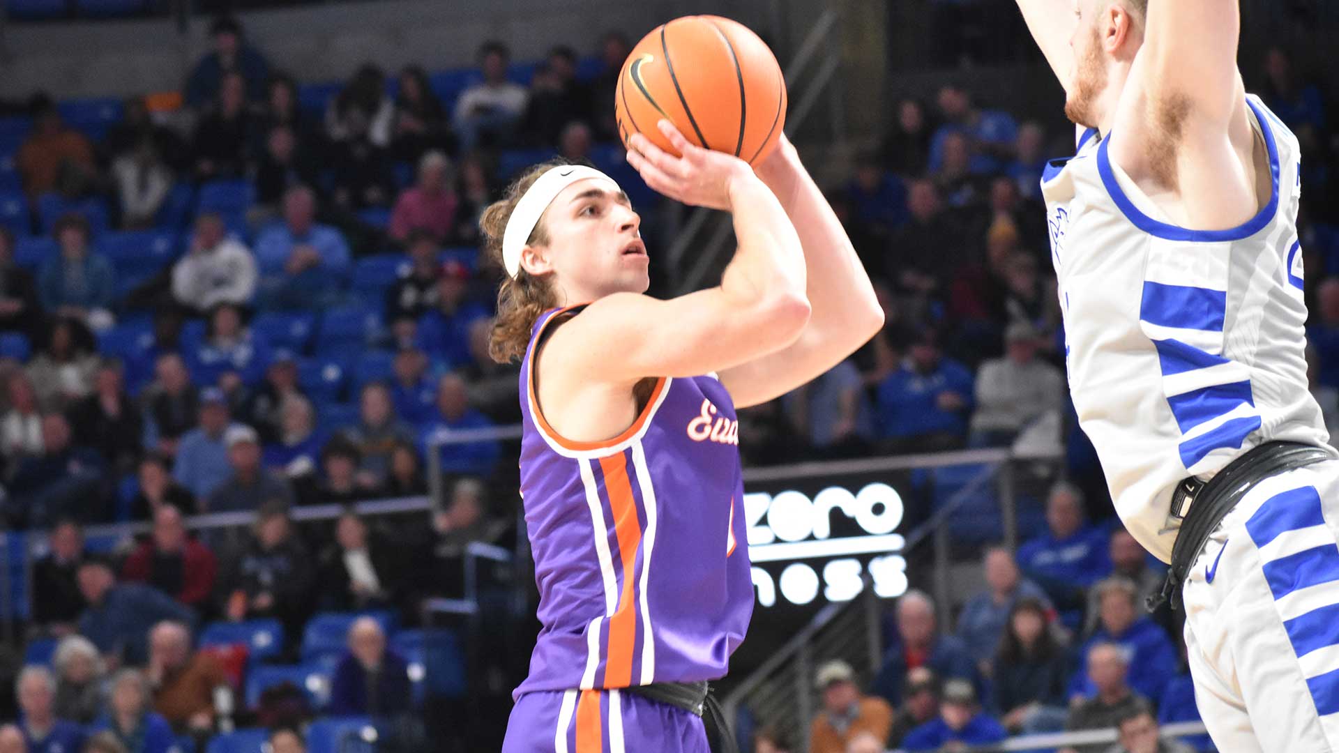 Gage Bobe - Men's Basketball - University of Evansville Athletics