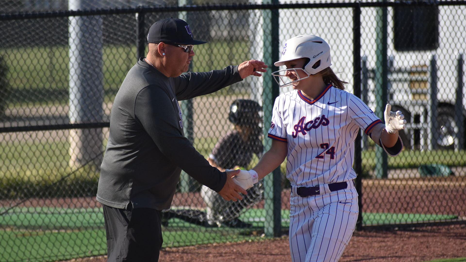 Hannah Hood - Softball - University of Evansville Athletics