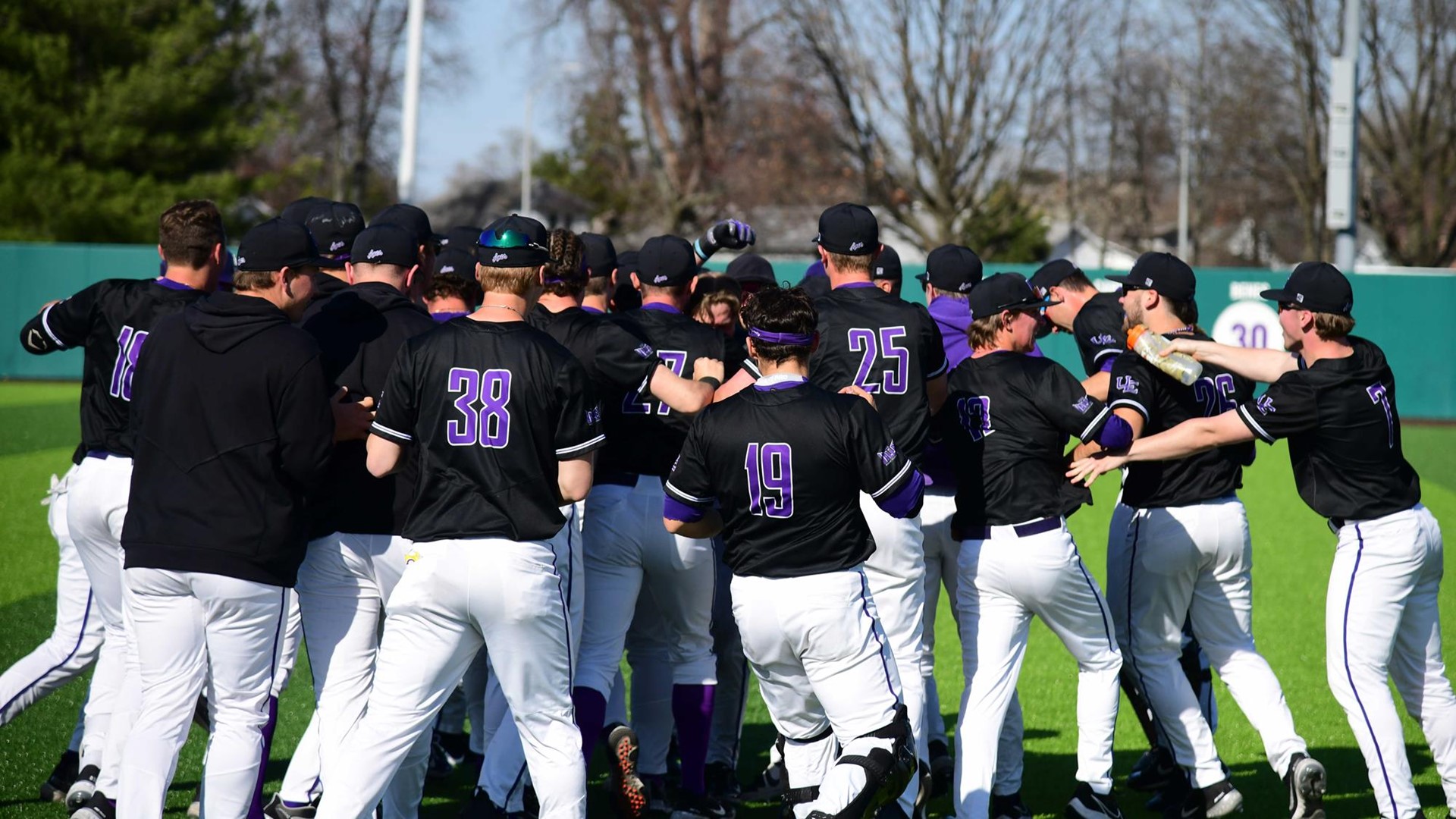 10th-inning walk-off caps-off Aces rally to secure series sweep ...