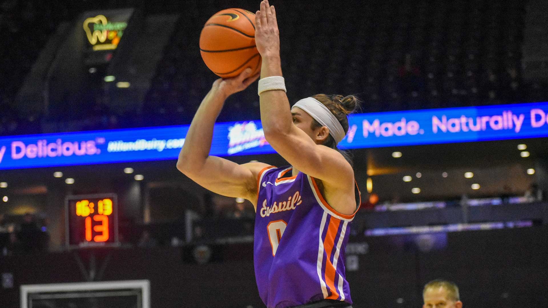 Gage Bobe - Men's Basketball - University of Evansville Athletics