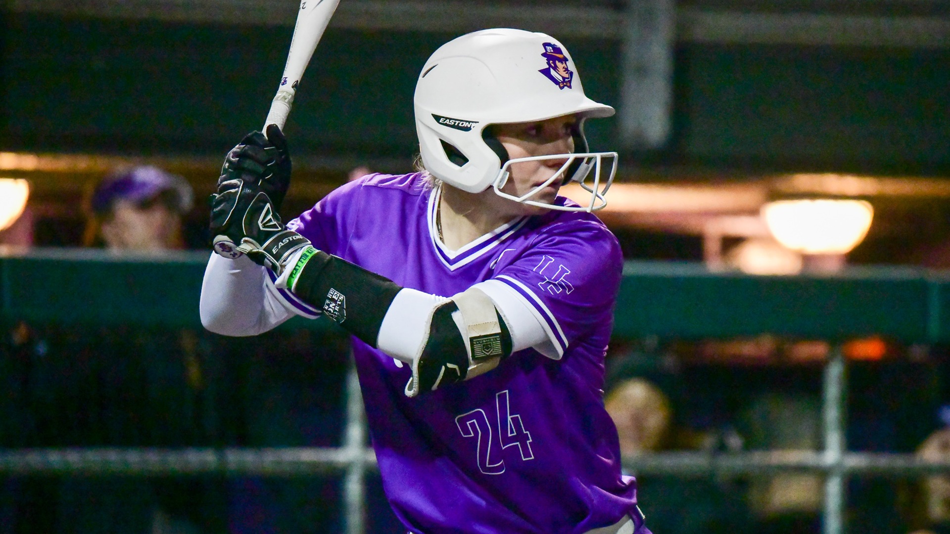 Hannah Hood - Softball - University of Evansville Athletics