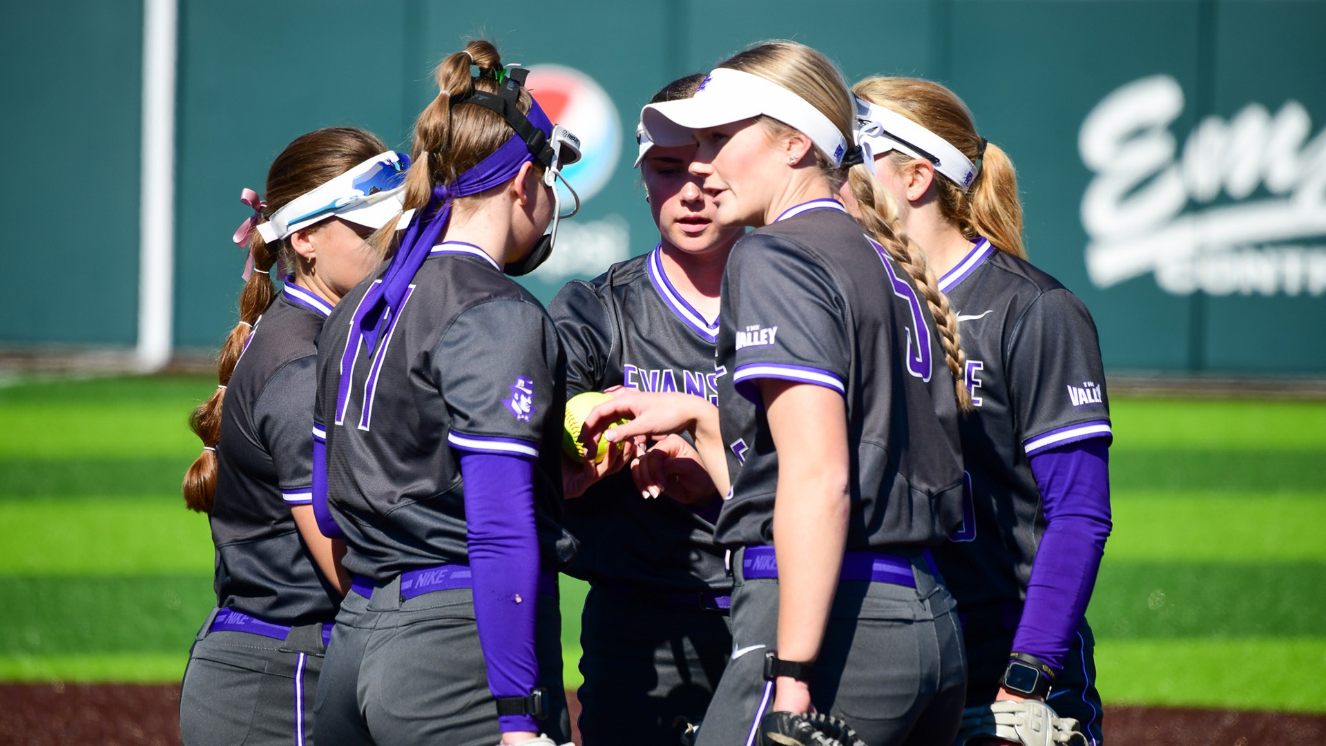 Softball completes weekend trip to Louisiana - University of Evansville ...
