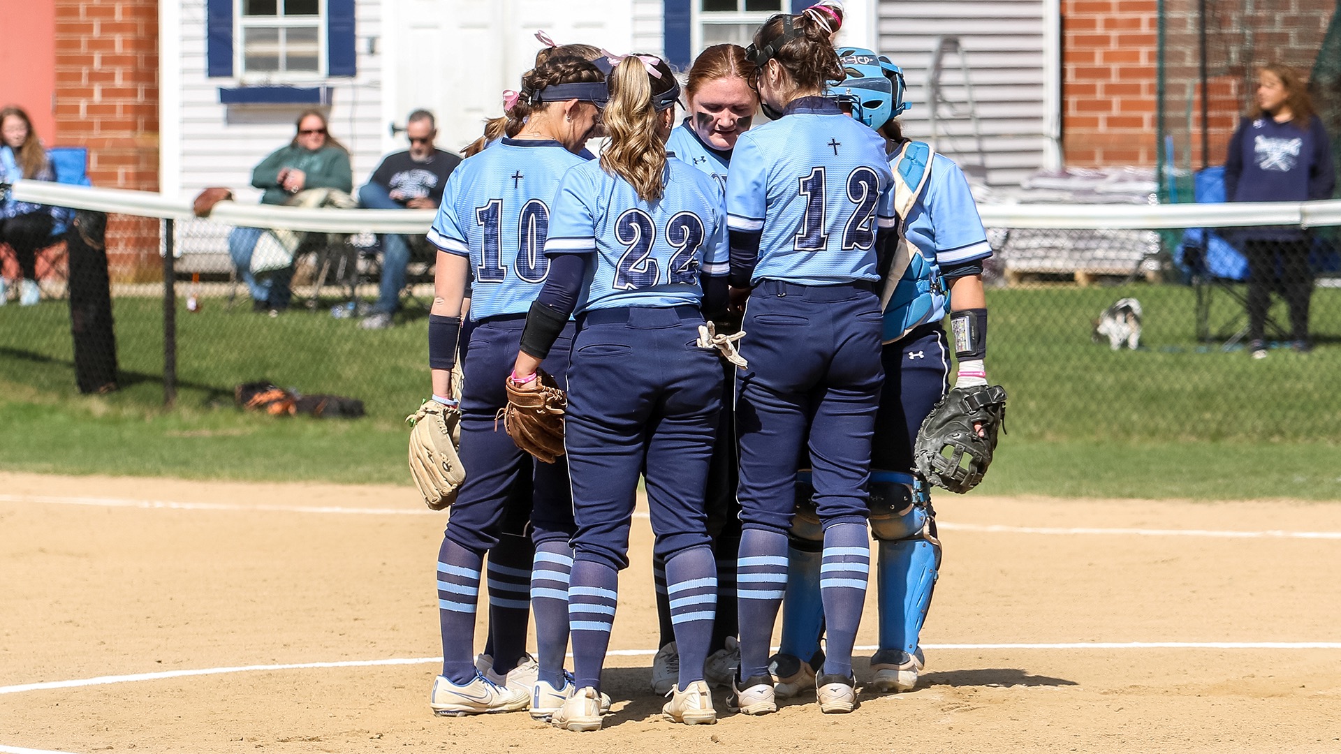 UNE Takes Two From Scots In Final Regular Season Match-Up - Gordon ...