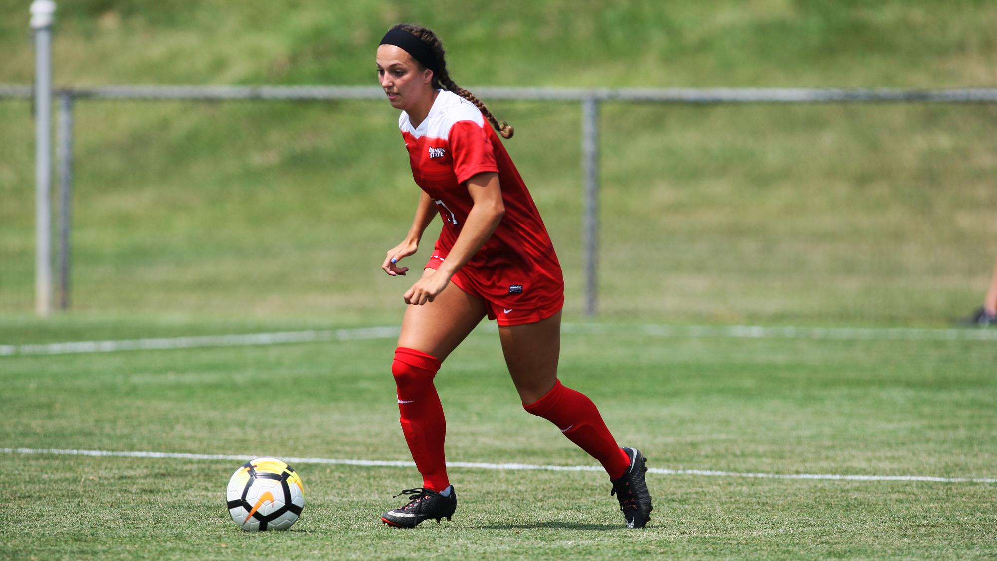Emily Adelman - Soccer - Illinois State University Athletics