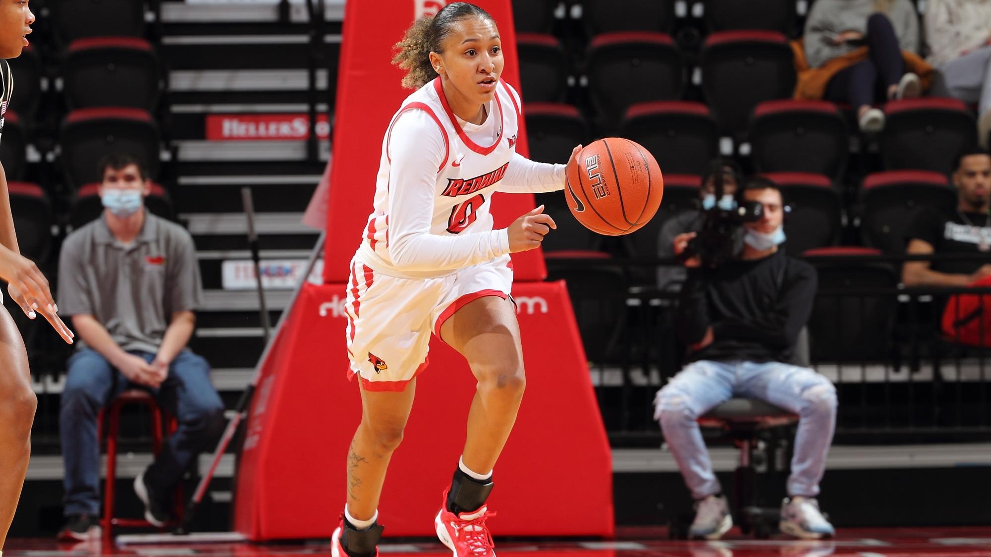 Jada Stinson - Women's Basketball - Illinois State University Athletics