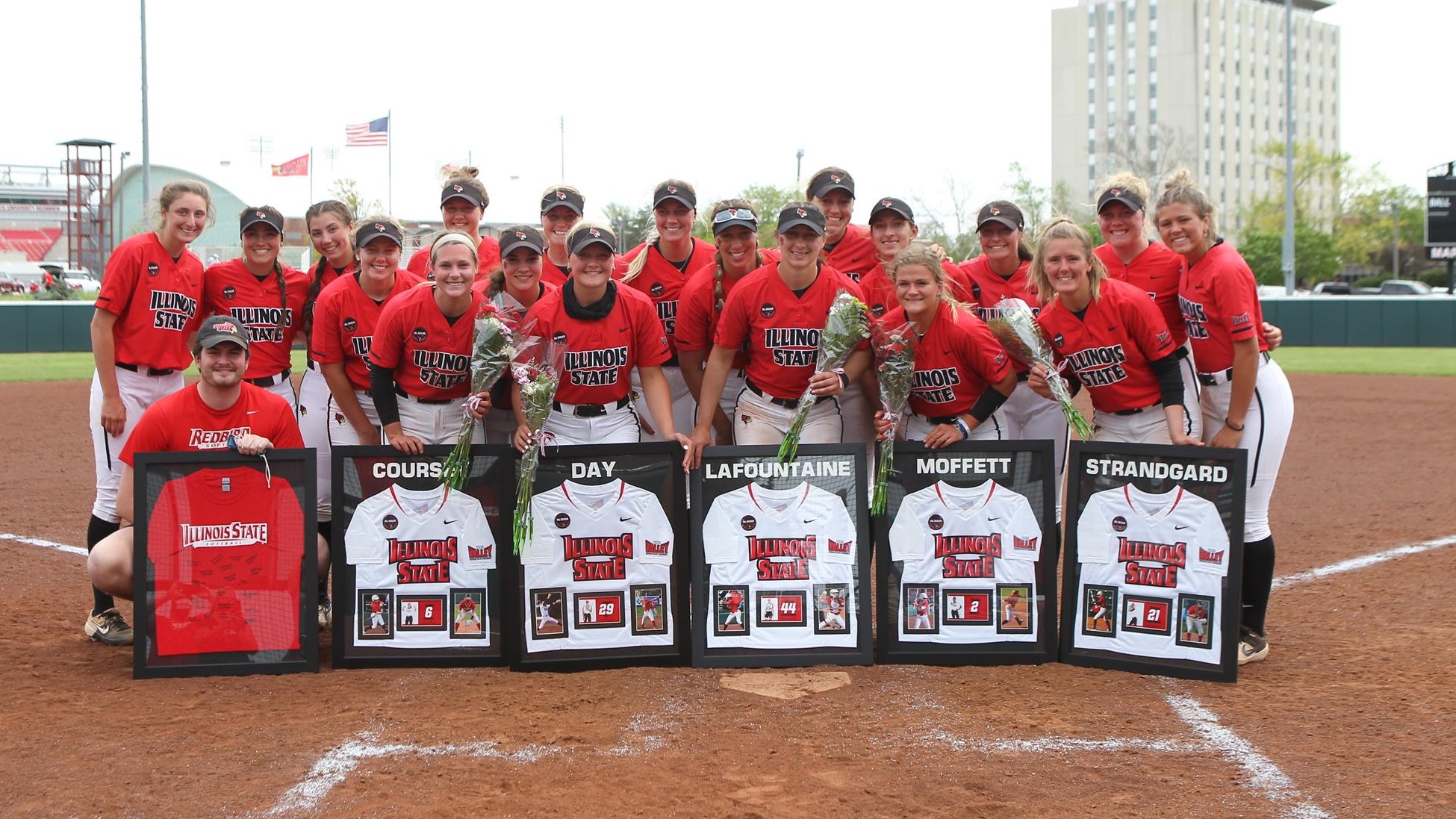 Panthers Spoil Redbird Softball Senior Day - Illinois State University ...