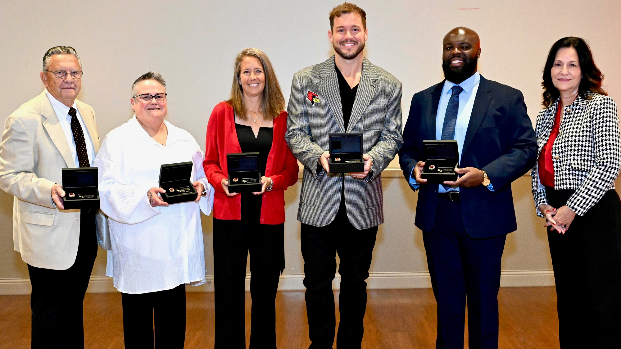 Illinois State Athletics Unveils Refreshed Look For Reggie Redbird ...