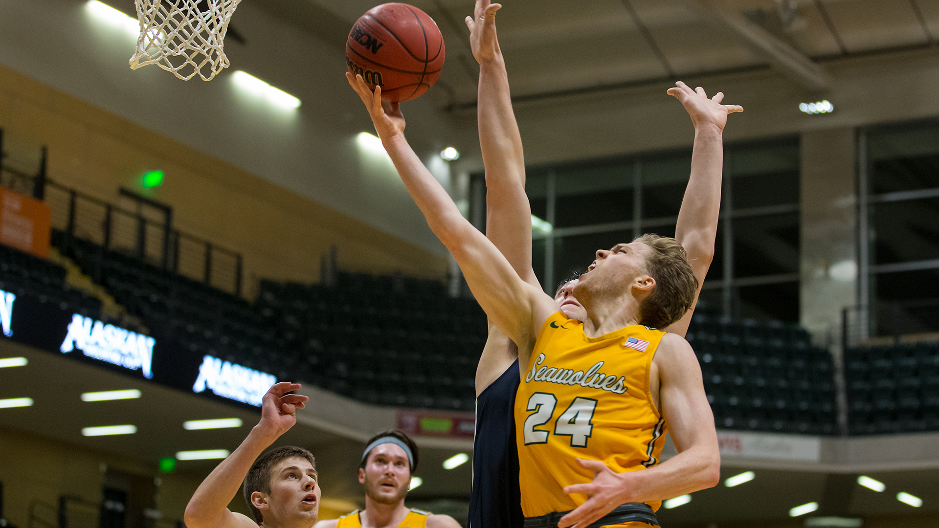 Jack Macdonald | 2019-20 | Men's Basketball | University of Alaska ...