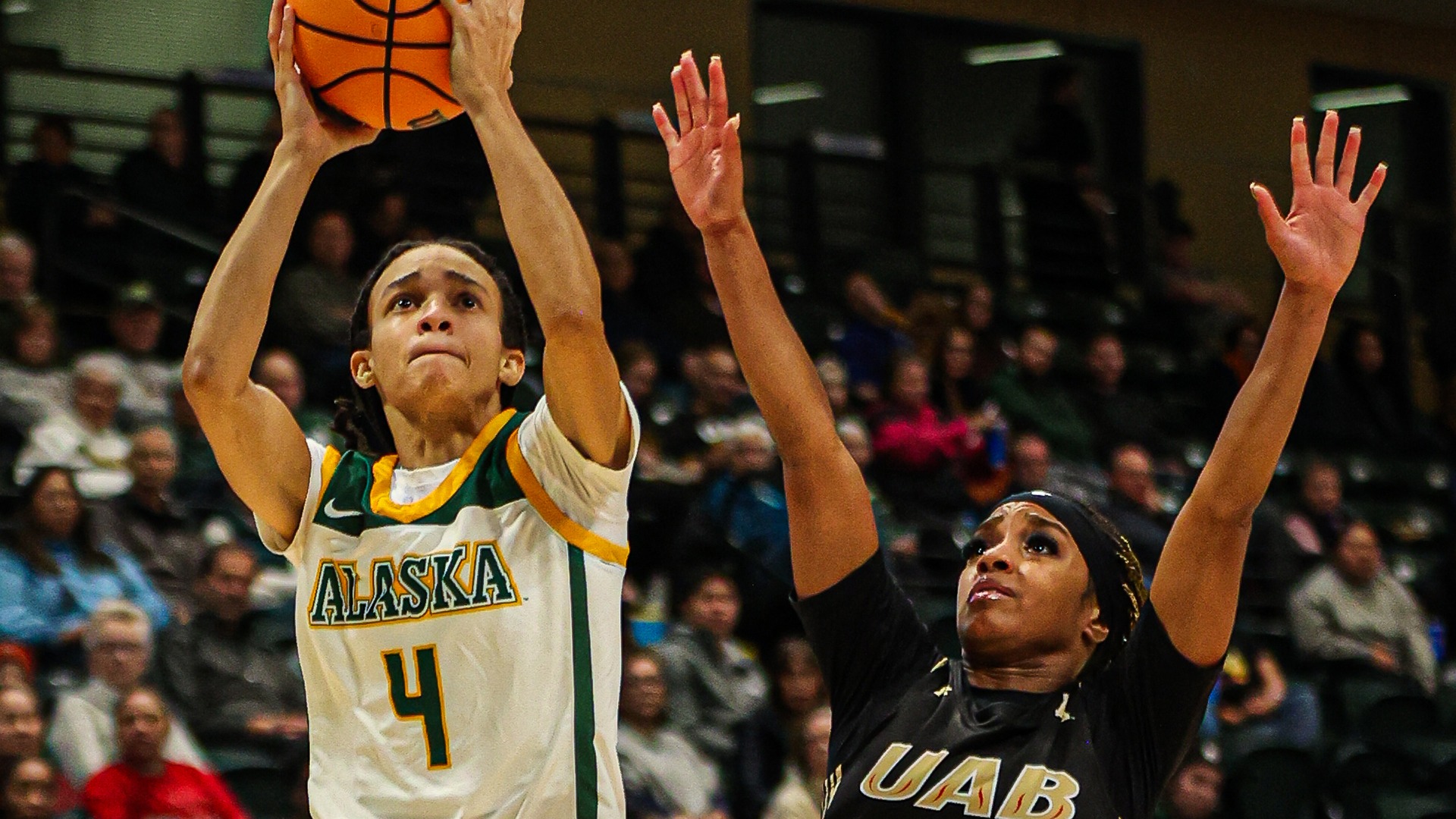 Mia Ross | 2023-24 | Women's Basketball | University of Alaska Anchorage