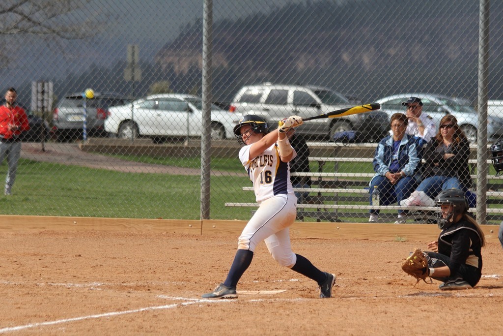 Chelsea Rodriguez - Softball - Fort Lewis College Athletics