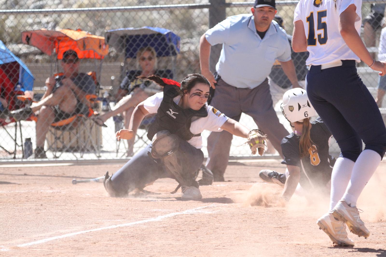 Angelique Elemen - Softball - Fort Lewis College Athletics