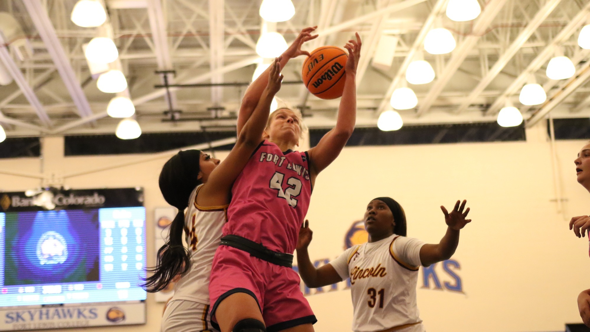 Five Skyhawks score reach double figures in dominant 85-40 win over ...