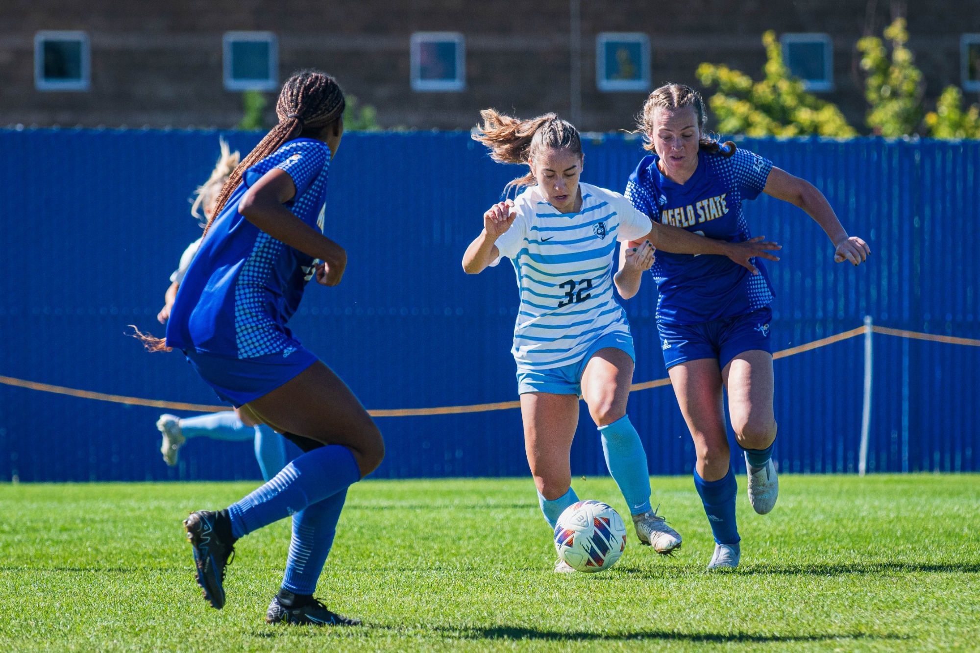 Salas scores equalizer in 1-1 draw to begin league play - Fort Lewis ...
