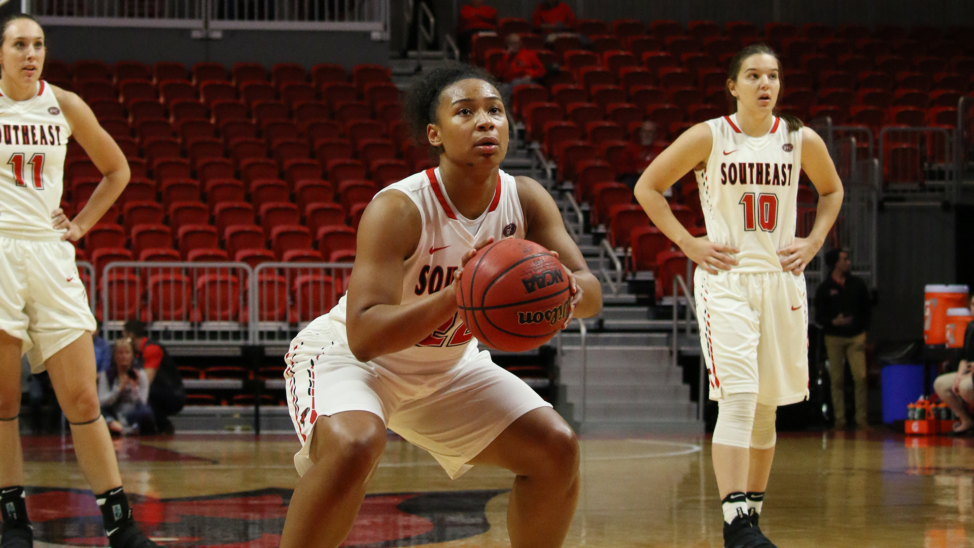 Deja Jones - Women's Basketball - Southeast Missouri State University ...