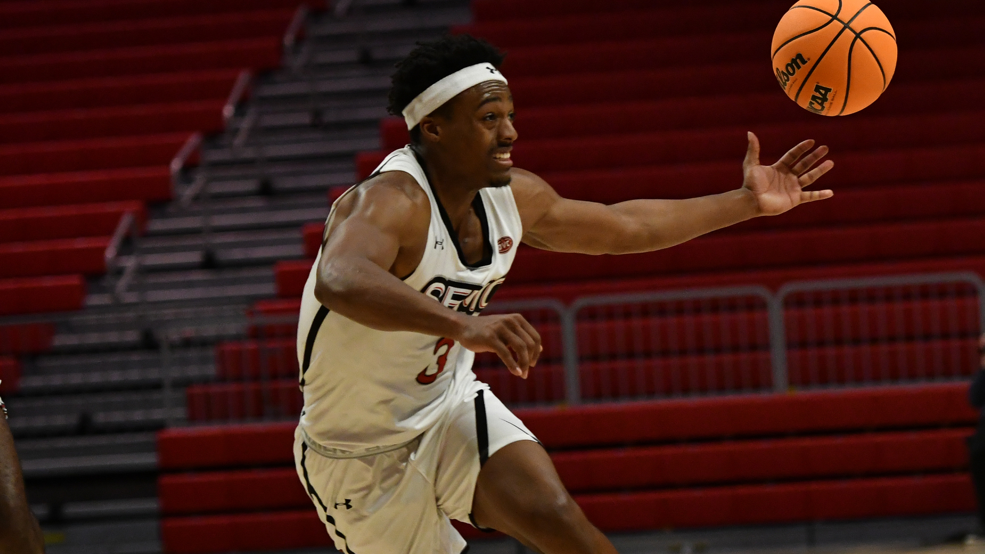 Eric Reed, Jr. - Men's Basketball - Southeast Missouri State University ...