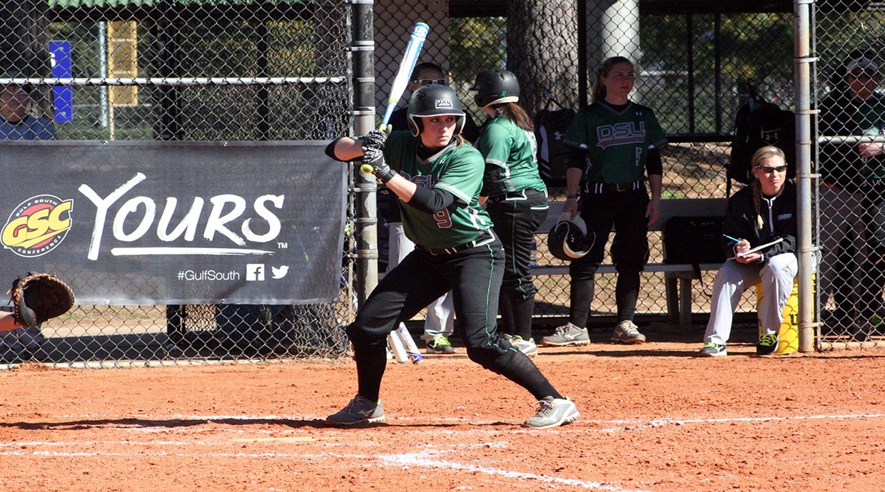 Madison Zoeller - Softball - Delta State University Athletics