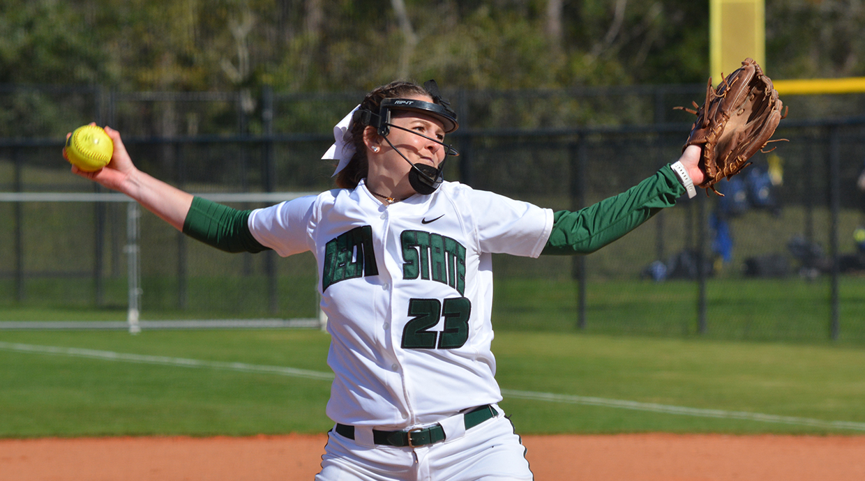 Taylor Tucker - Softball - Delta State University Athletics