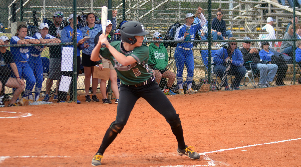Kailyn Lofton - Softball - Delta State University Athletics