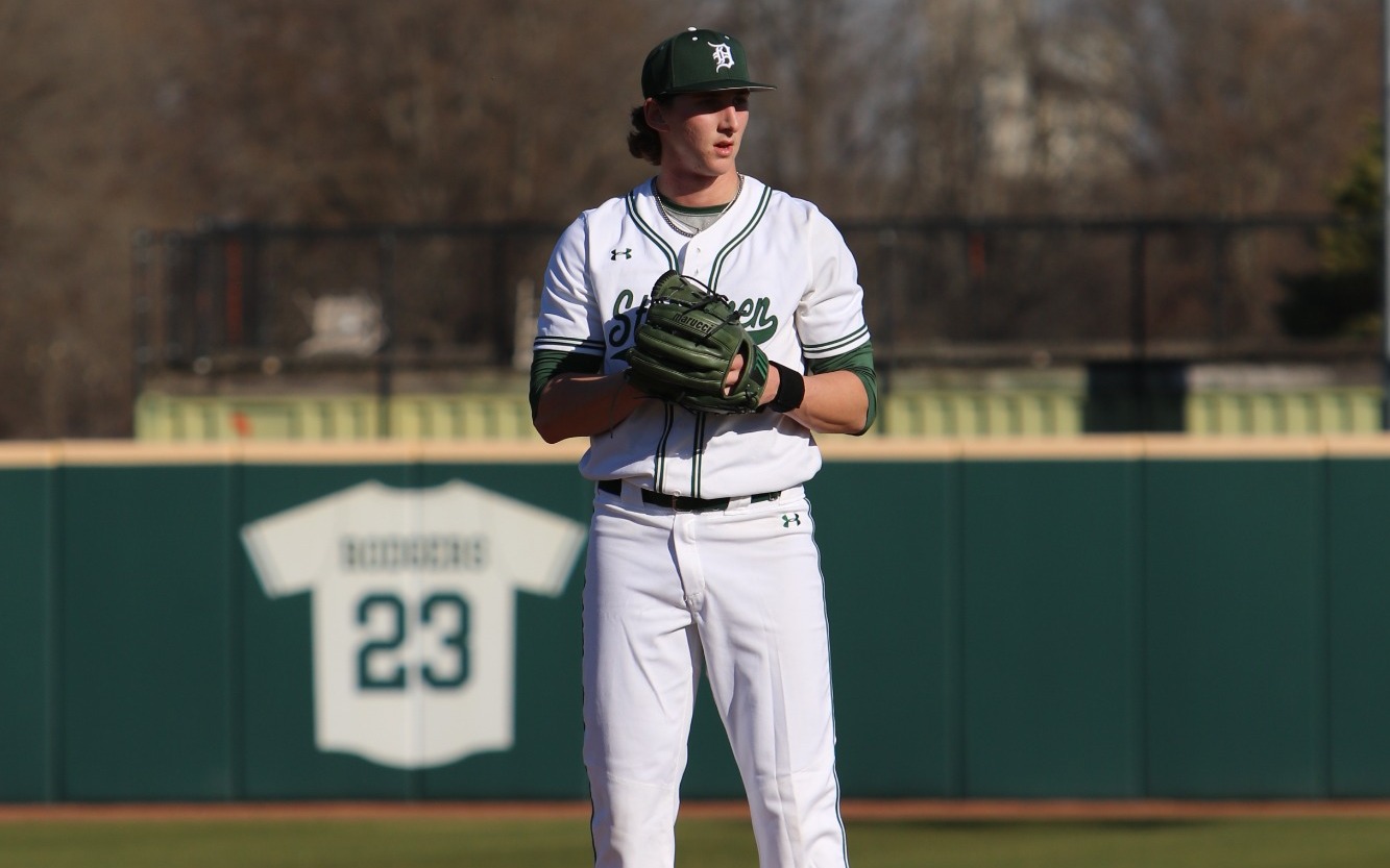 Statesmen Split Doubleheader With Spring Hill - Delta State University ...