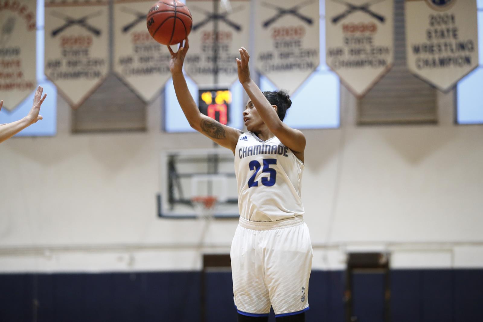 Diamond Carter - 2018-19 - Women's Basketball - Chaminade University ...
