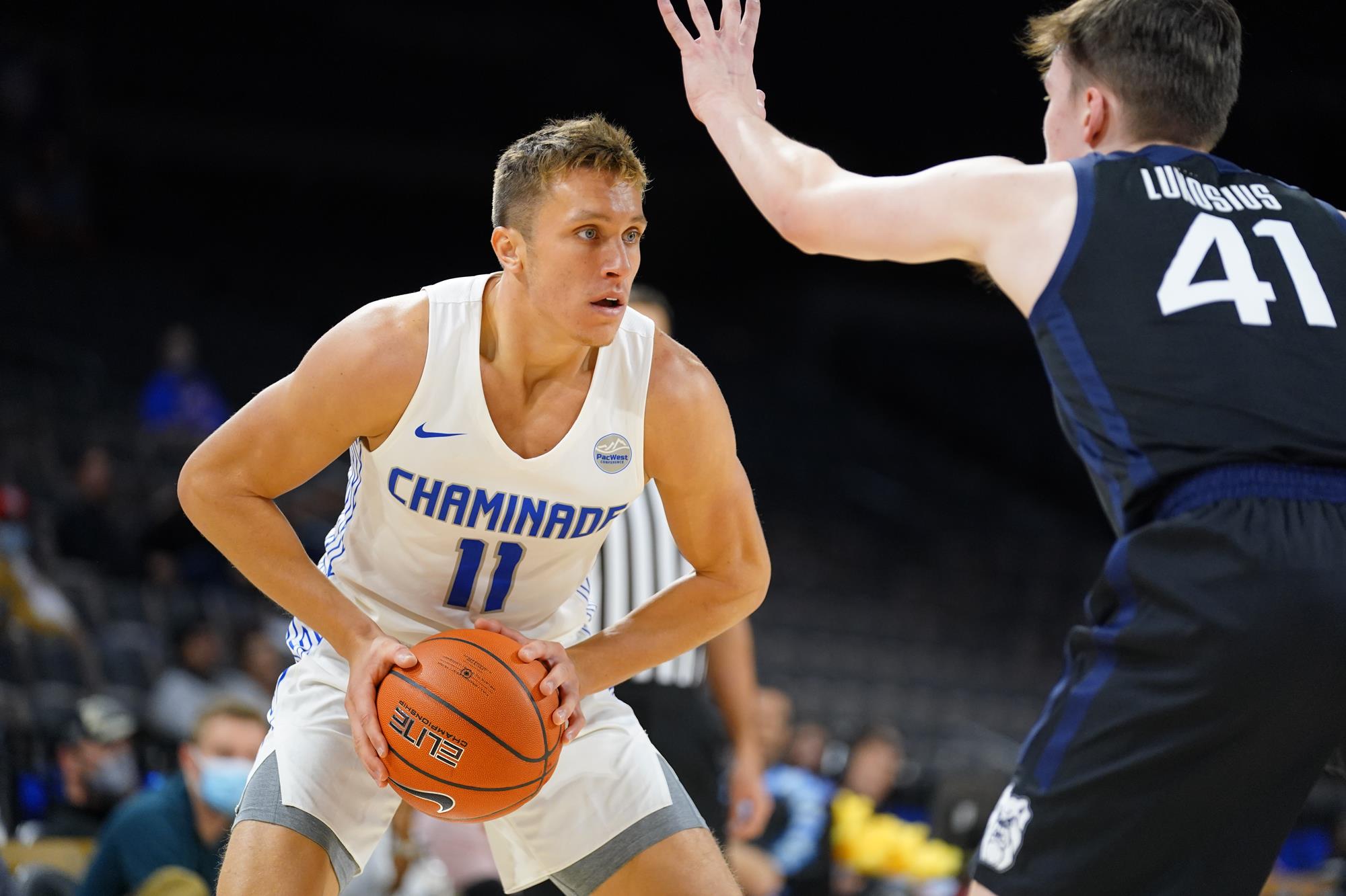 Zach McIntire - 2021-22 - Men's Basketball - Chaminade University Athletics