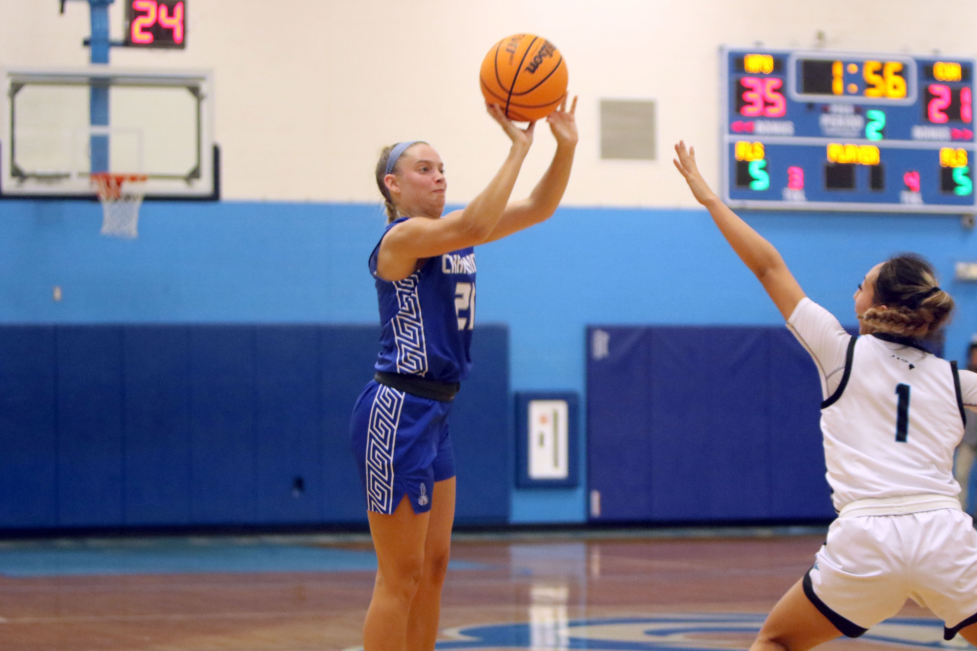 Olivia Crigler - 2022-23 - Women's Basketball - Chaminade University ...