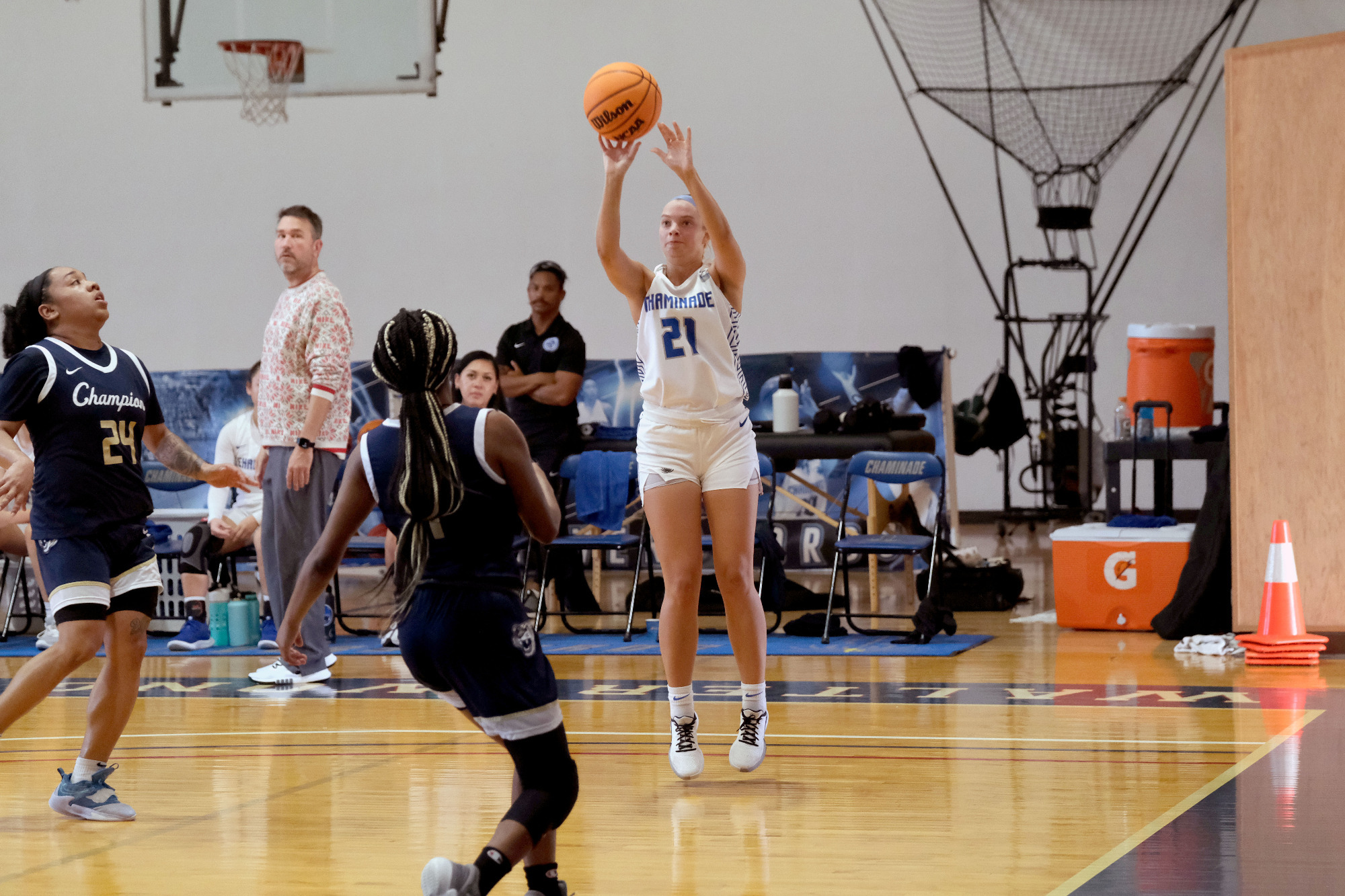 Olivia Crigler - 2022-23 - Women's Basketball - Chaminade University ...