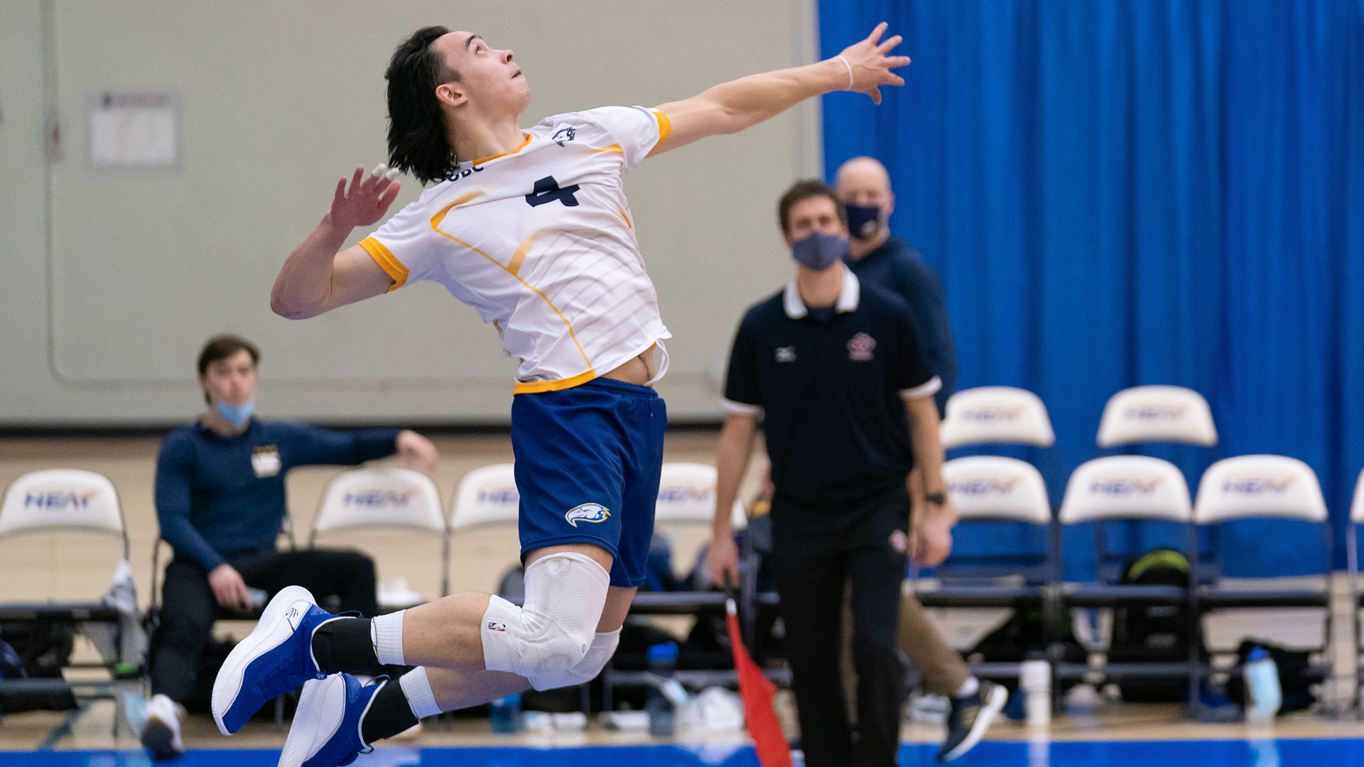 T-Birds downed in straight sets vs Heat - University of British ...