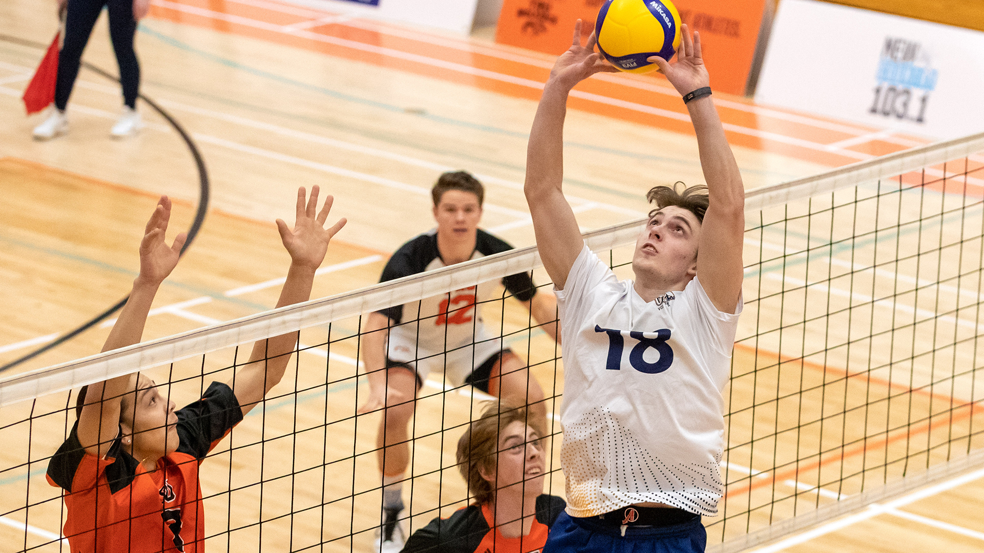 WolfPack snap T-Birds win streak to end regular season - University of ...