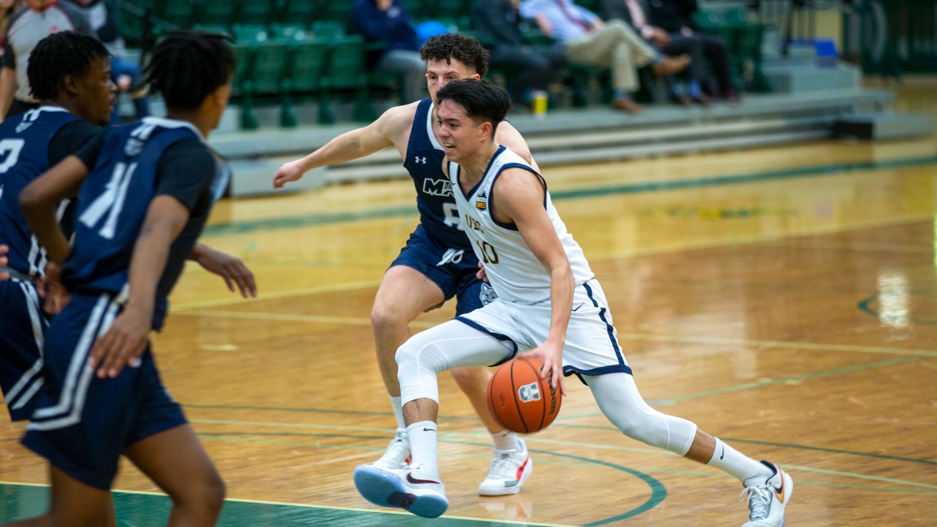 Jack Cruz-Dumont - Men's Basketball - University of British Columbia ...