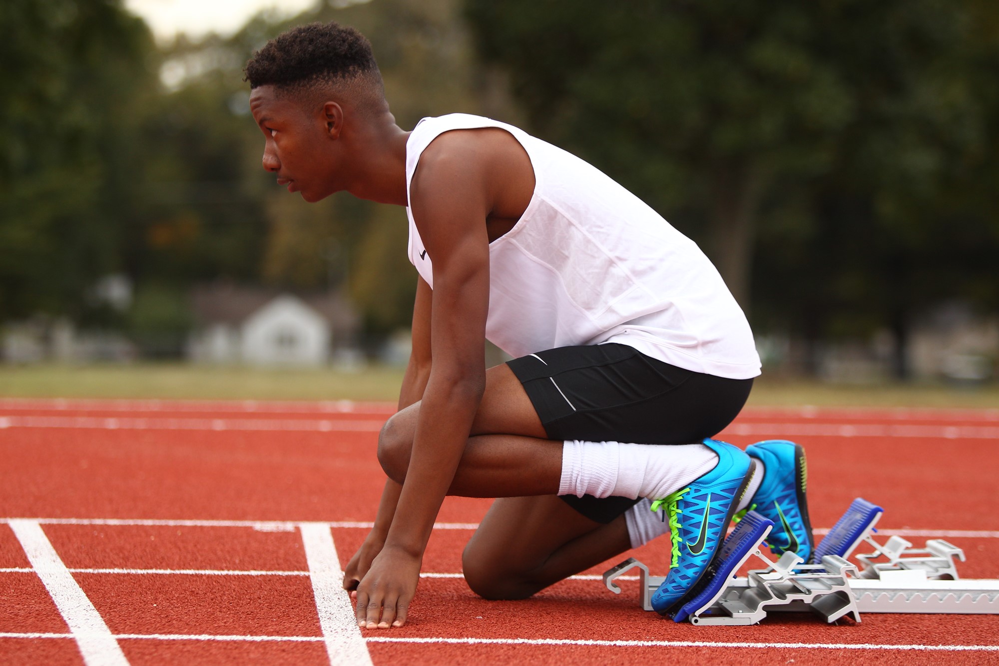 Donavan Ellison - 2015-16 - Men's Track and Field - University of ...