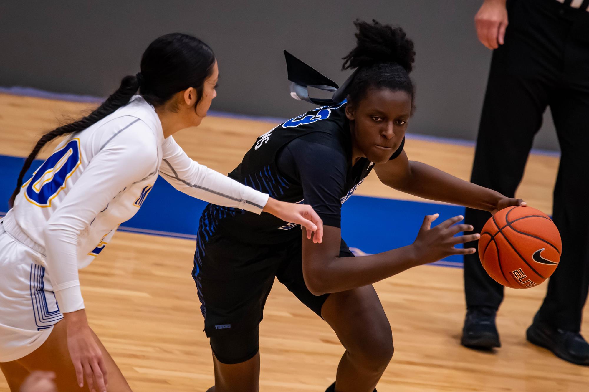 Lanetta Williams - 2022-23 - Women's Basketball - University of Memphis ...