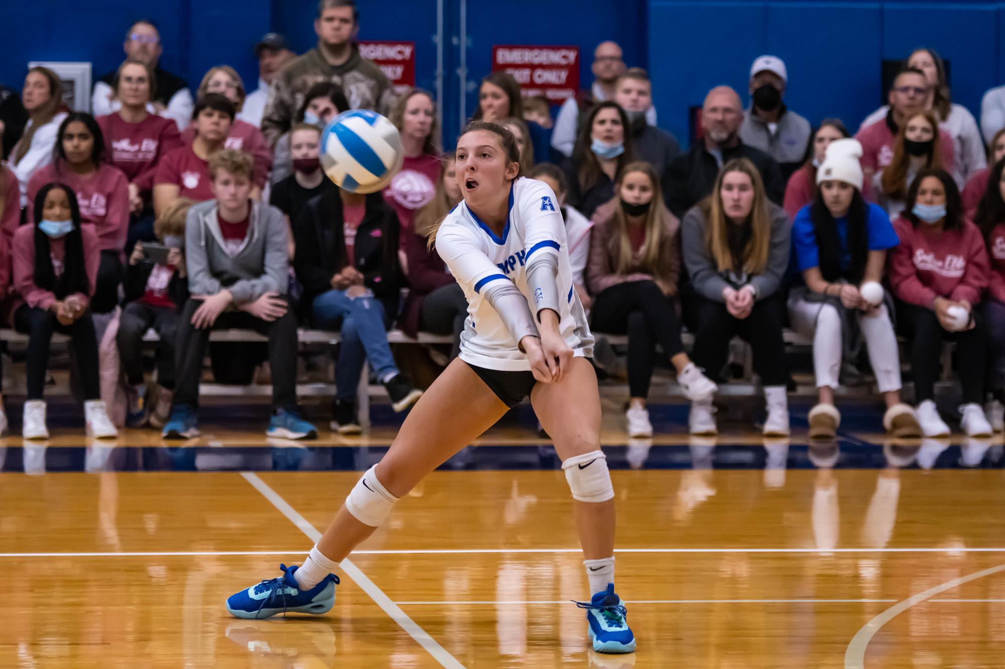Loren Robertson - 2023 - Women's Volleyball - University of Memphis ...