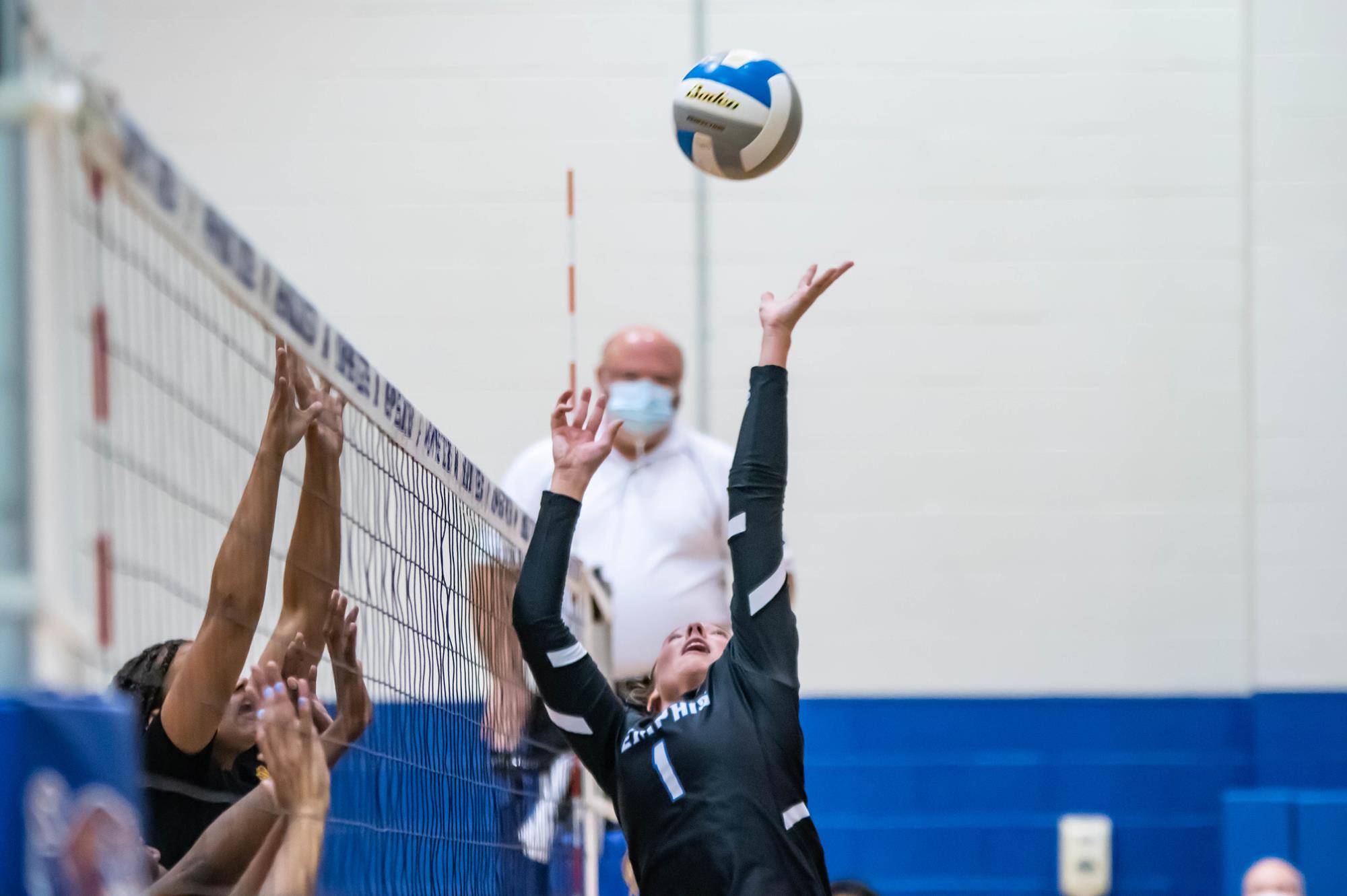 Loren Robertson - 2023 - Women's Volleyball - University of Memphis ...